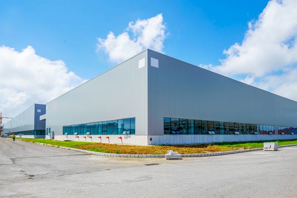 Why to Choose a Shenzhen Warehouse - Easy China Warehouse Blog